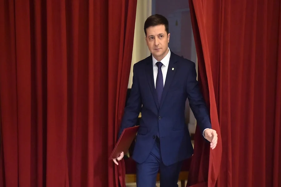 Discover Volodymyr Zelenskyy Height: Facts and Insights